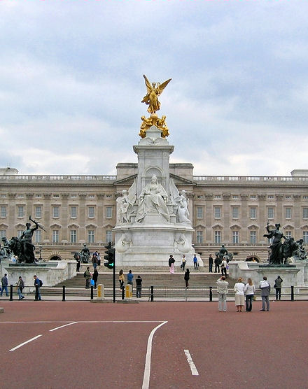 Best Highlights of Historic and Modern London Tour Shore Excursion at ...